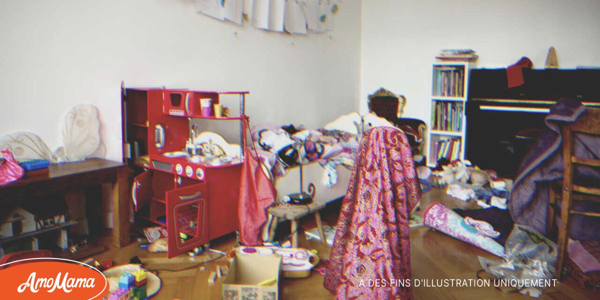 Une mère entre dans la chambre de sa fille et constate que celle-ci et ...