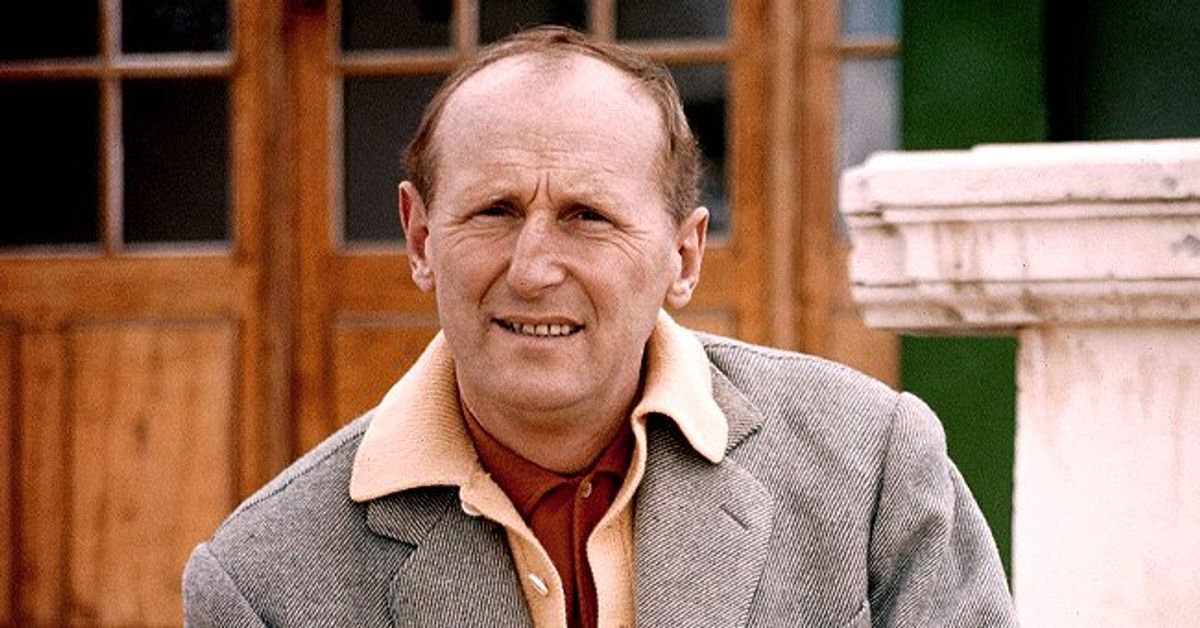 Bourvil : le moment où il a appris son cancer de la moelle osseuse, la ...