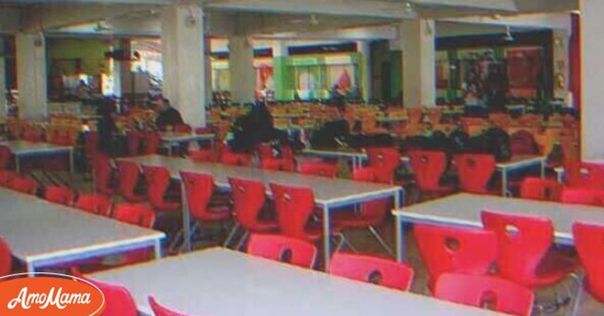 Une mère apprend que le camarade de classe de son fils mange les restes ...