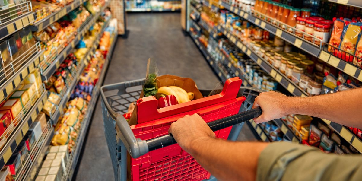 Une femme arrogante m'a intimidée à l'épicerie - Quelques instants plus ...